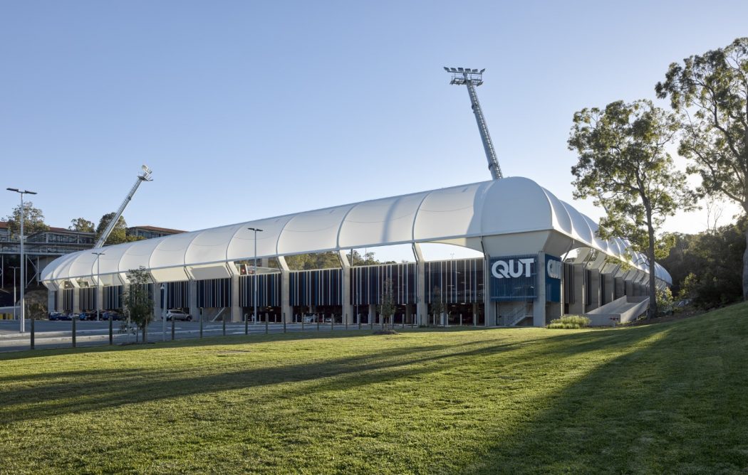 QUT, Sports Field and Car Park – Bligh Tanner