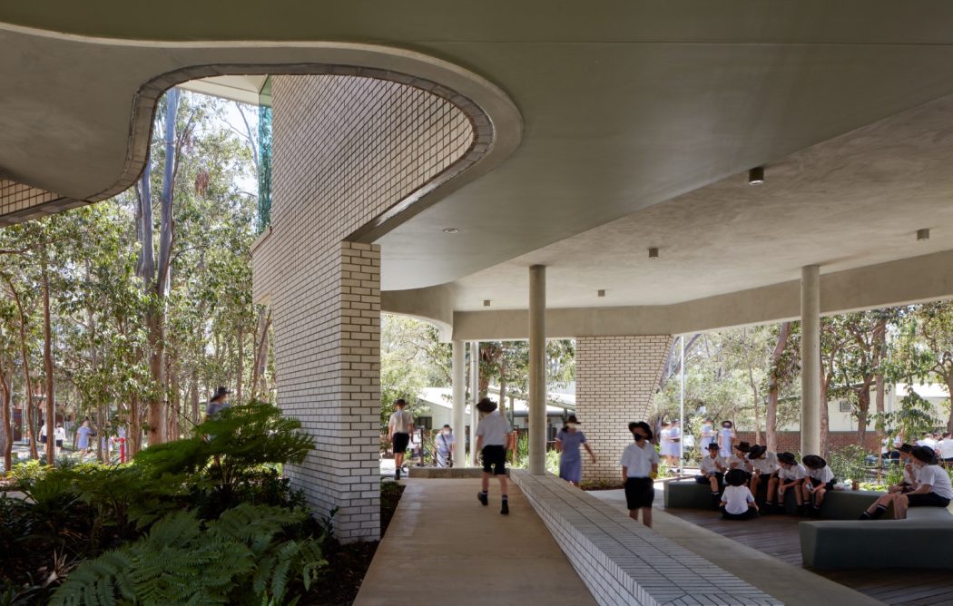 Cannon Hill Anglican College D-Block – Bligh Tanner